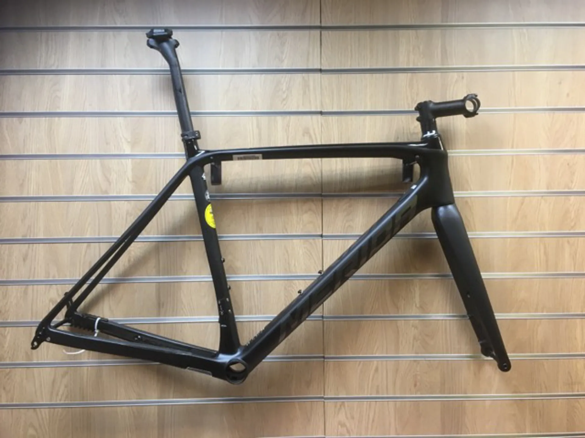 Merida Scultura 9000e Superlite CF4 Disc frameset Size M/L